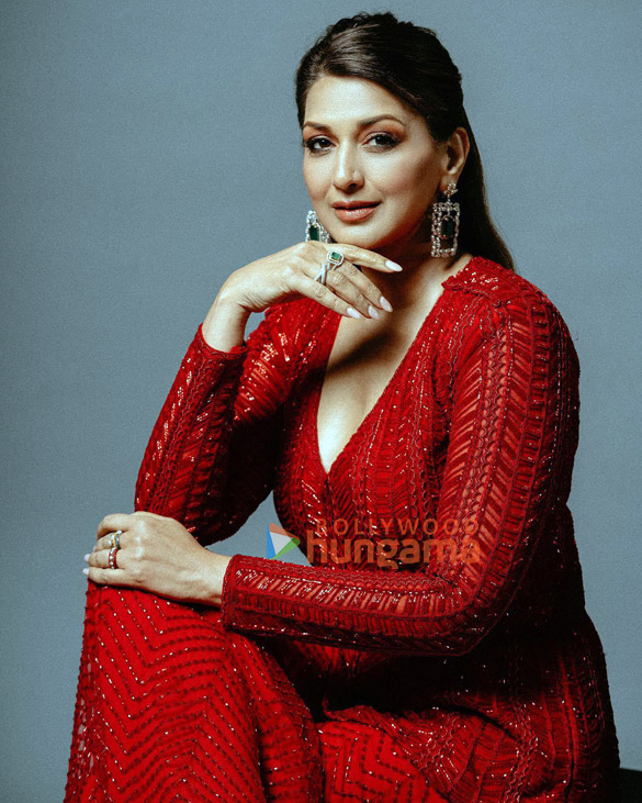 Sonali Bendre Photos, Images, HD Wallpapers, Sonali Bendre HD Images ...