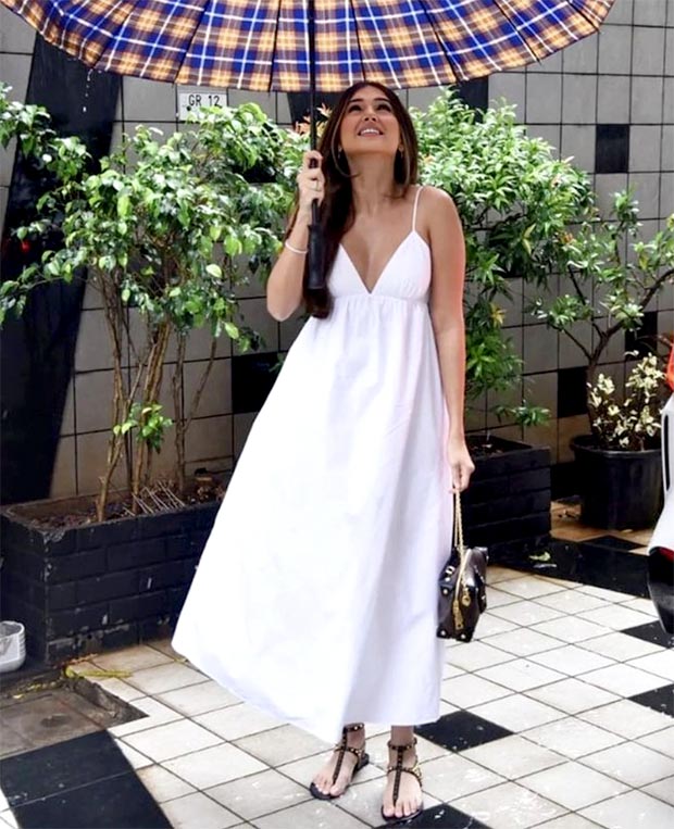 3 Times when Tara Sutaria effortlessly graced the colour white in ...