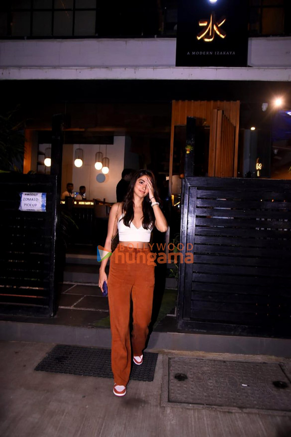 Photos Pooja Hegde snapped at Mizu in Bandra (3) | Pooja Hegde Images ...