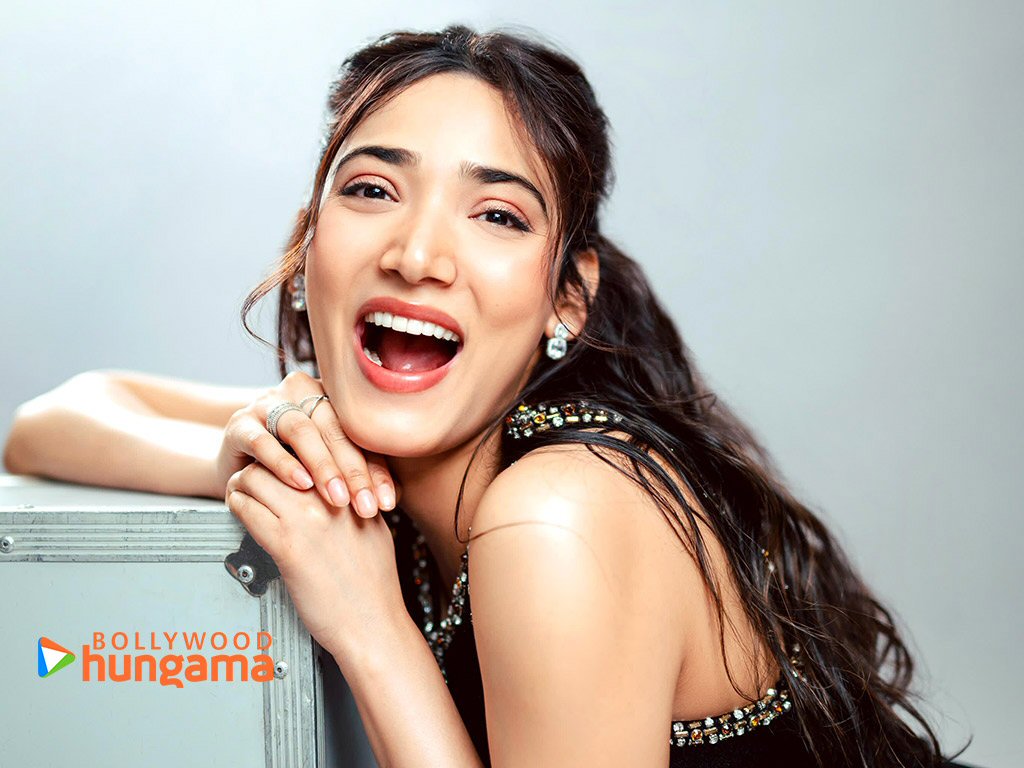 Medha Shankr Wallpapers | medha-shankr-3-37 - Bollywood Hungama