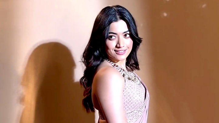 Rashmika Mandanna's killer looks & smile is melting some hearts for ...