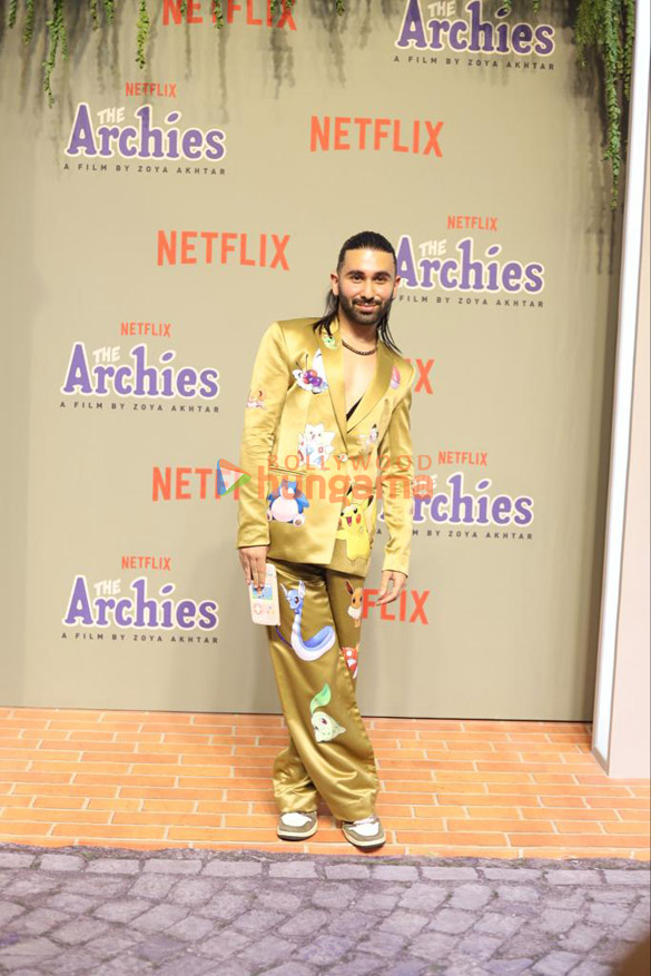 Photos Celebs grace the premiere of The Archies 007 (19) | Orhan ...