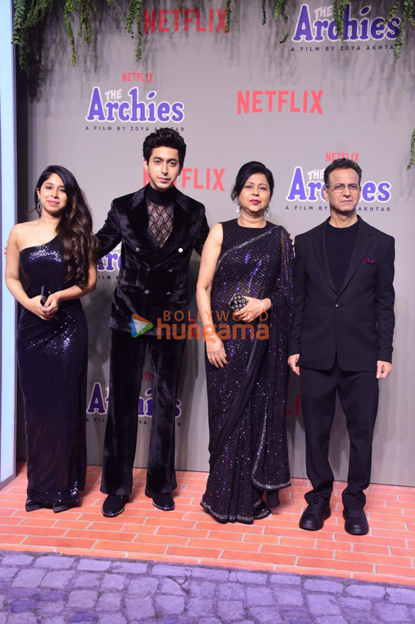 Photos Celebs grace the premiere of The Archies 1121 (3) | Mihir Ahuja ...