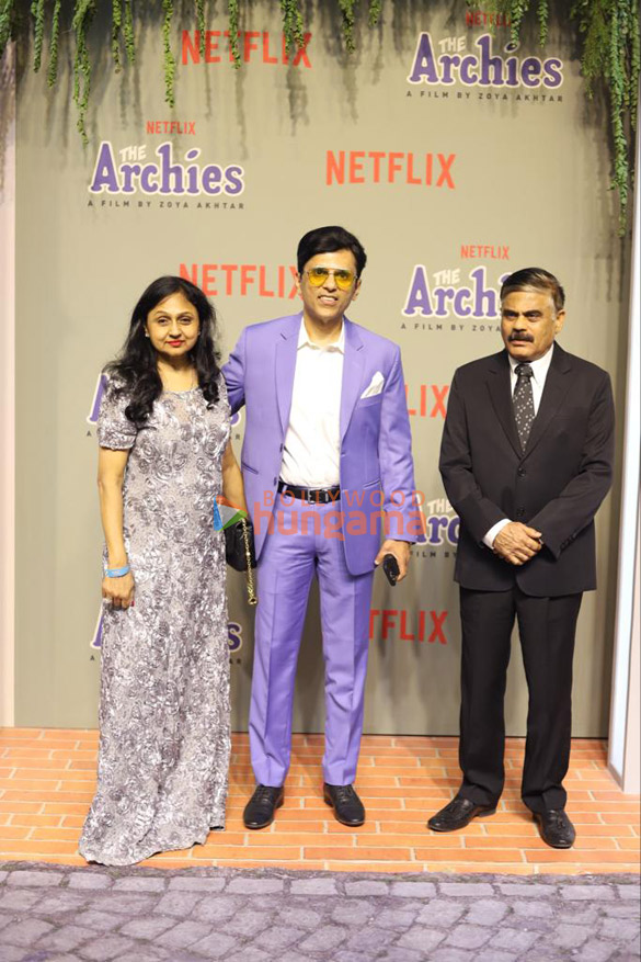 Photos Celebs grace the premiere of The Archies 777 (13) | Roopa Pandit ...