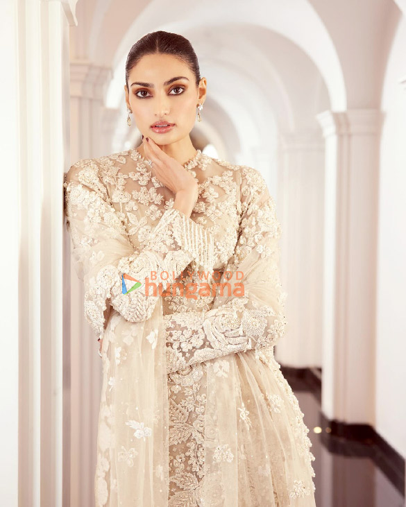 Athiya Shetty Photos, Images, HD Wallpapers, Athiya Shetty HD Images ...