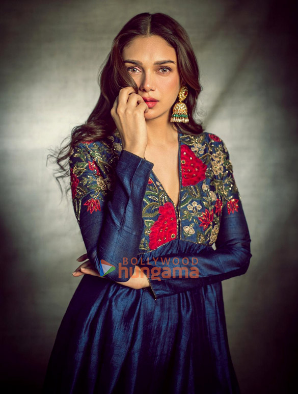 Aditi Rao Hydari Photos, Images, HD Wallpapers, Aditi Rao Hydari HD ...