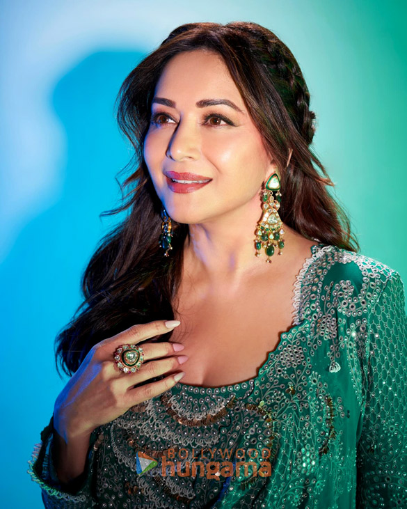 Madhuri Dixit Photos, Images, HD Wallpapers, Madhuri Dixit HD Images ...