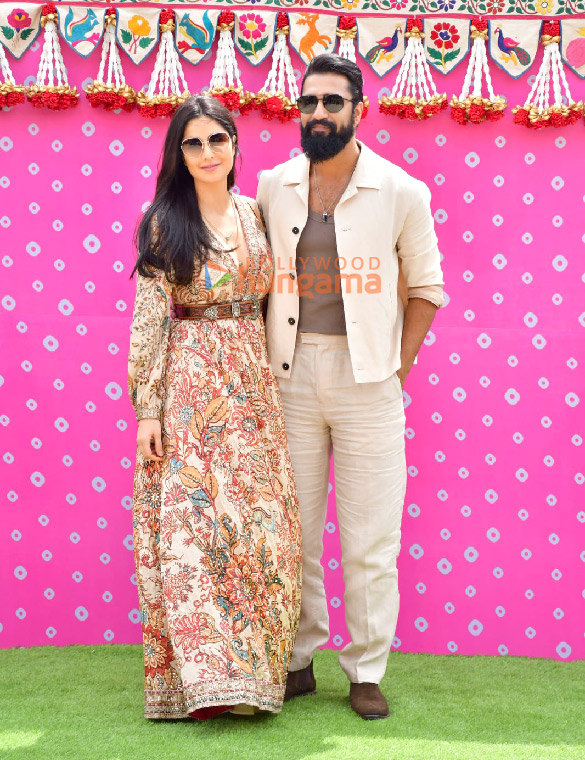 Photos: Vicky Kaushal, Katrina Kaif, Shahid Kapoor and others arrive at ...