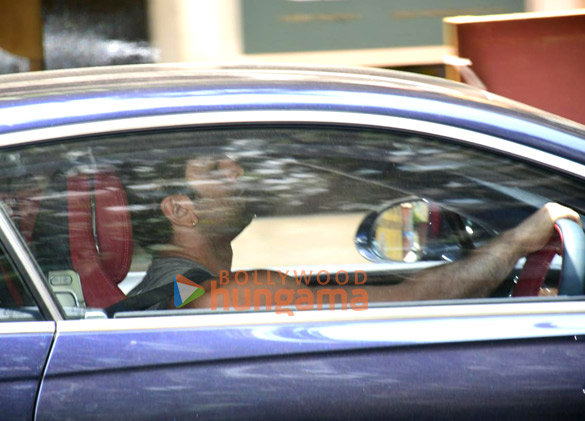 Photos Ranbir Kapoor snapped in his new car in Bandra (2) | Ranbir ...