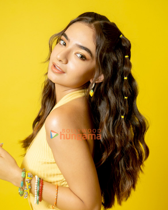 Anushka Sen Photos, Images, HD Wallpapers, Anushka Sen HD Images ...