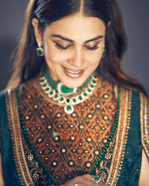 Genelia Deshmukh Photos, Images, HD Wallpapers, Genelia Deshmukh HD ...