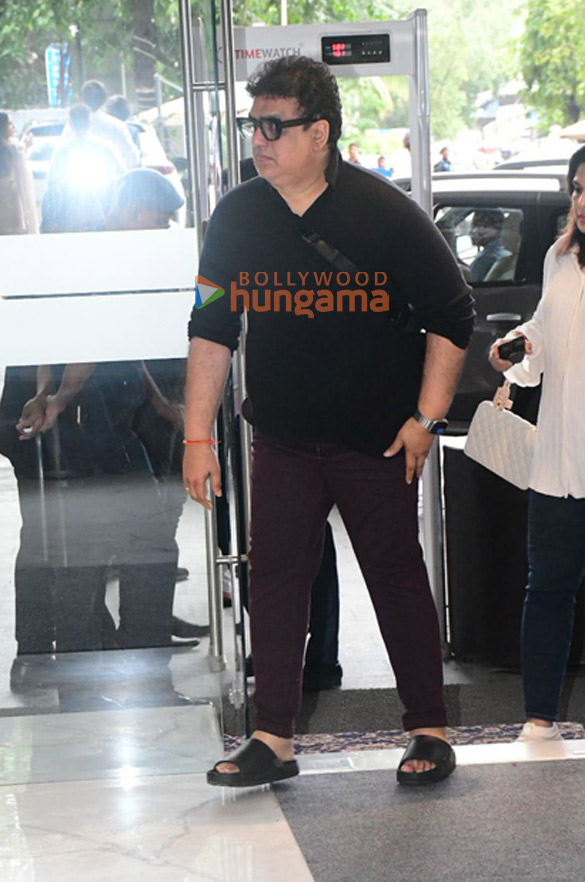 Photos Celebs attend the prayer meet of Krishan Kumar’s daughter Tishaa ...