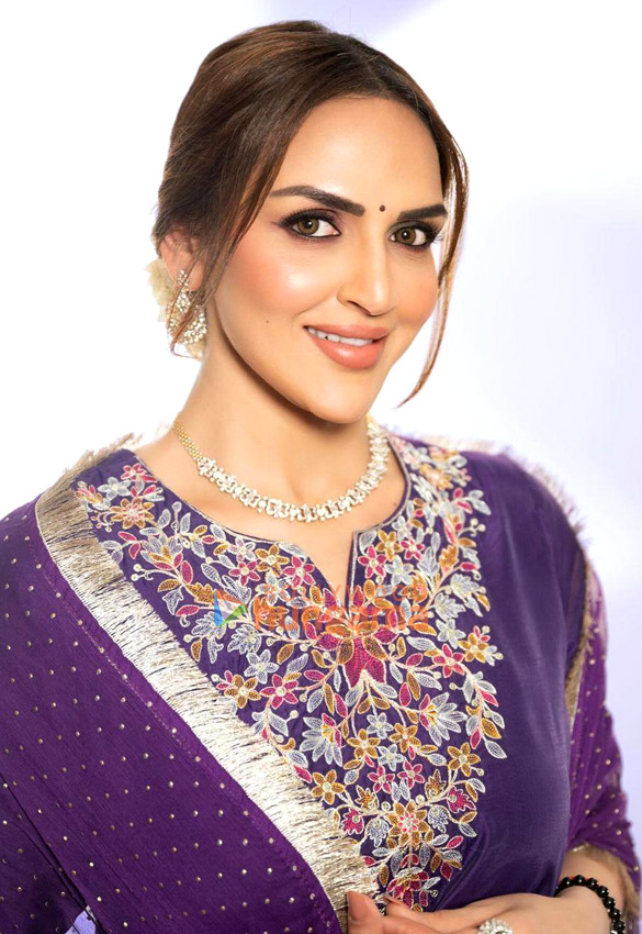 Esha Deol Photos, Images, HD Wallpapers, Esha Deol HD Images, Photos ...