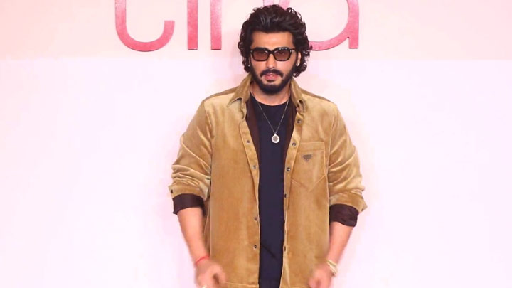 Arjun Kapoor, Ahsaas Channa, Sonali Bendre and others snapped at TIRA ...