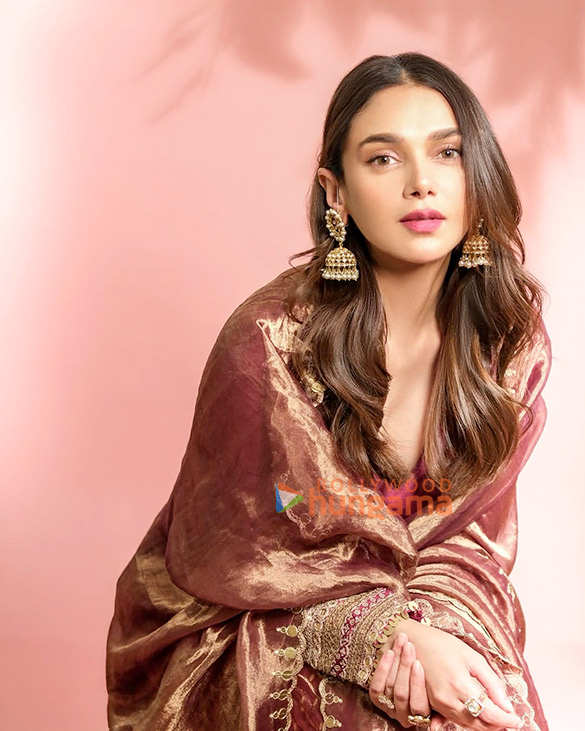 Aditi Rao Hydari Photos, Images, HD Wallpapers, Aditi Rao Hydari HD ...