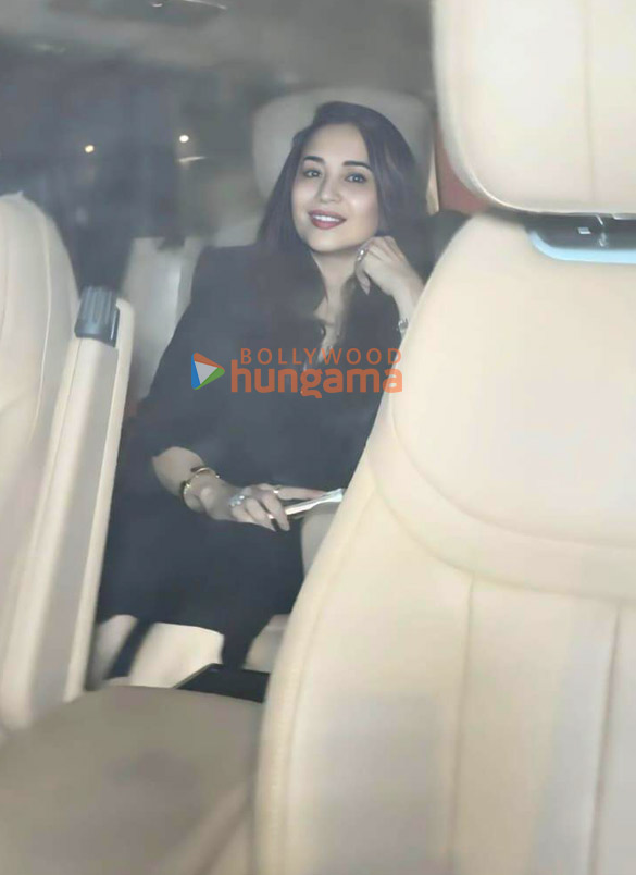 Photos Ananya Panday, Madhuri Dixit, Karan Johar and others attend Farah Khan’s birthday bash (2 ...