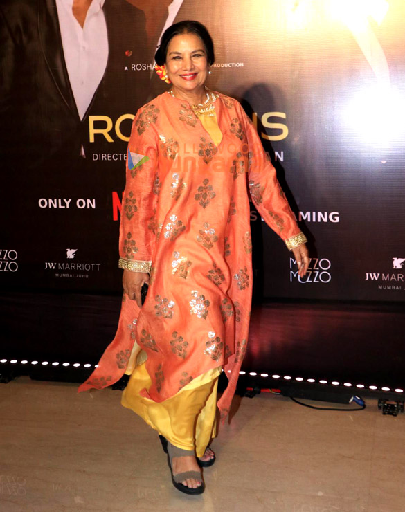 Photos Rakesh Roshan, Hrithik Roshan, Neetu Singh, Ayesha Jhulka ...