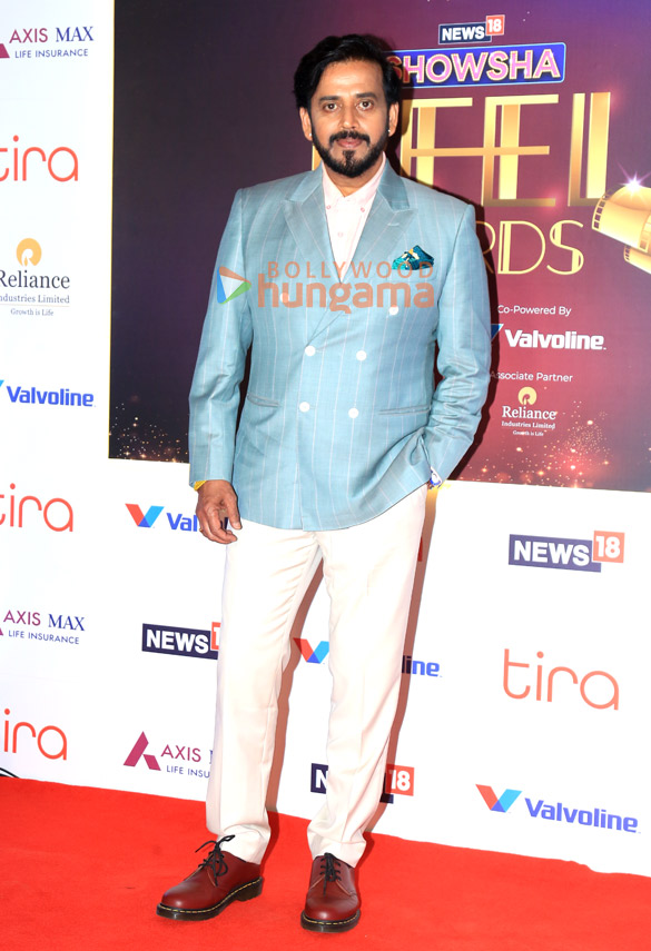 Photos Janhvi Kapoor, Raveena Tandon, Rajkummar Rao, Varun Dhawan and ...