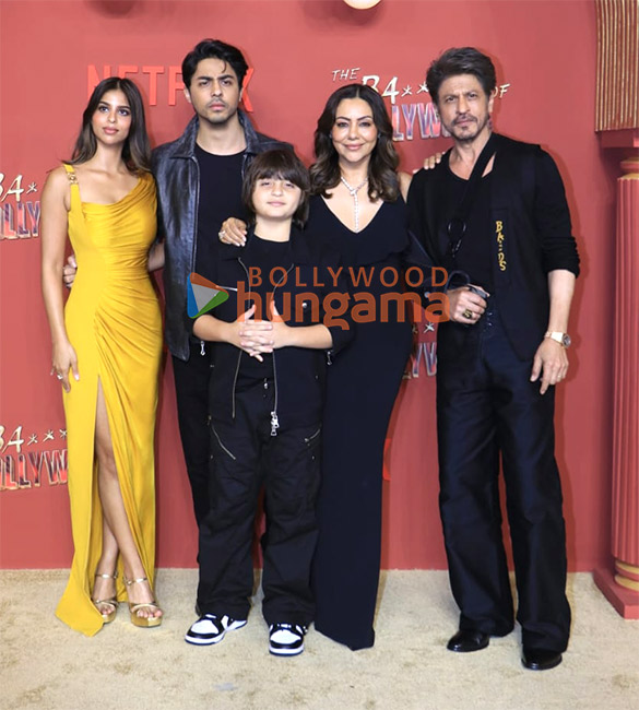 Photos Shah Rukh Khan, Kajol, Aryan Khan, Ajay Devgn, Sahher Bambba, Shashank Khaitan and others ...