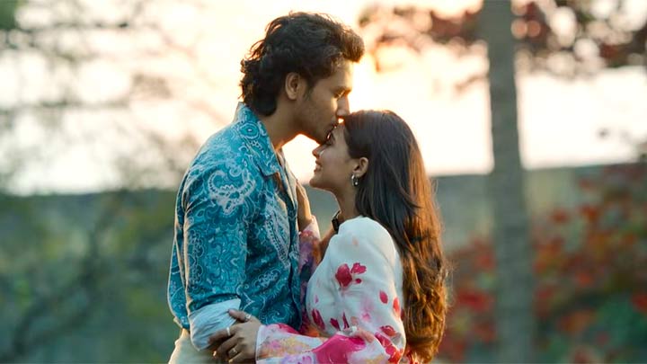 Sona Sona | Vrusshabha Love Song (Hindi)| Mohanlal | Nanda Kishore | Samarjit Lankesh | Nayan ...